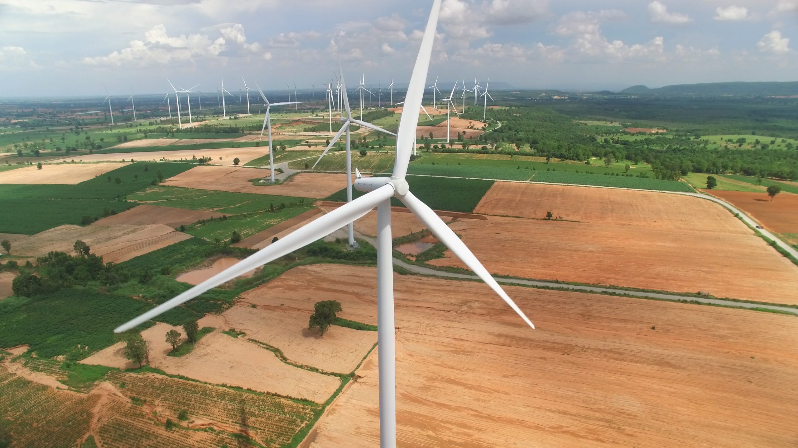 Den Korte Avis | Forureningen af jord, vand og luft fortsætter ...